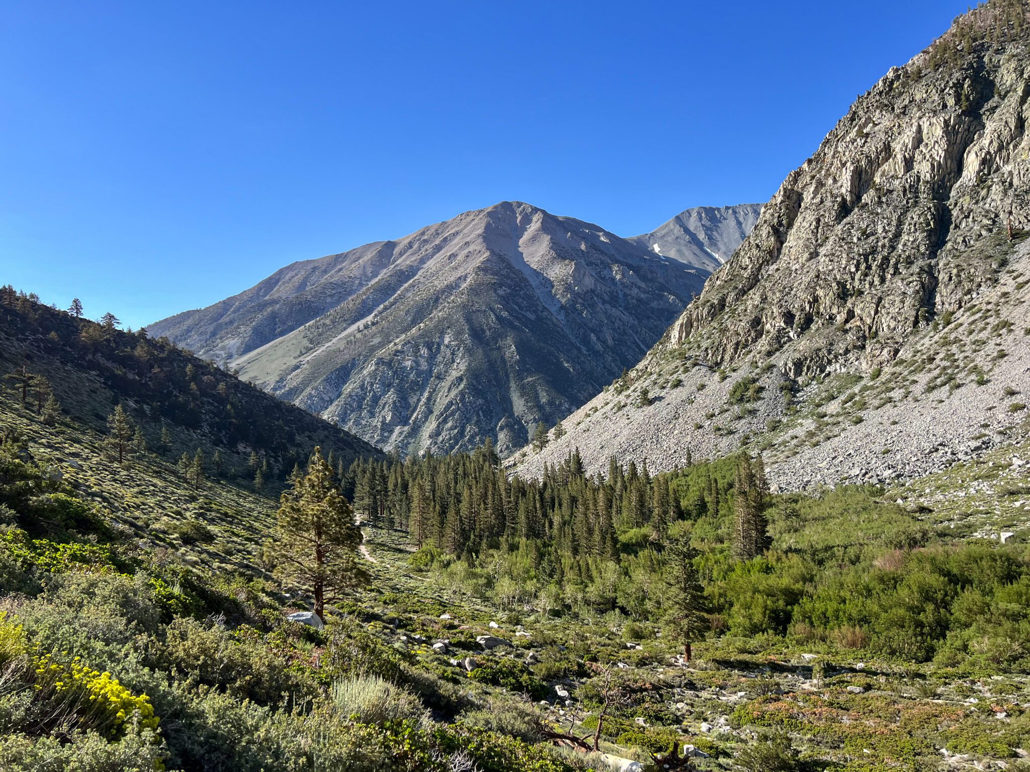 Big Pine’s Second Lake: Everything You Need to Know - Elizabeth Adventures