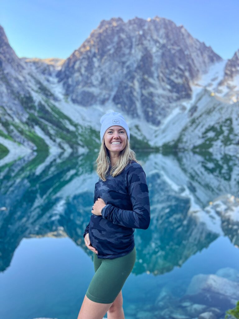 Tips for Hiking Pregnant | Elizabeth Adventures